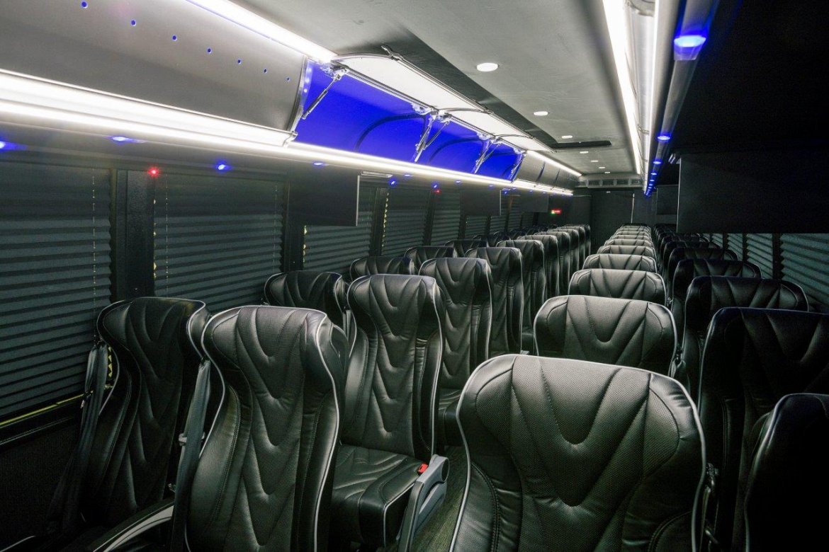 Grech 40 Passenger Luxury Shuttle Bus – Manhattan Limousine Service